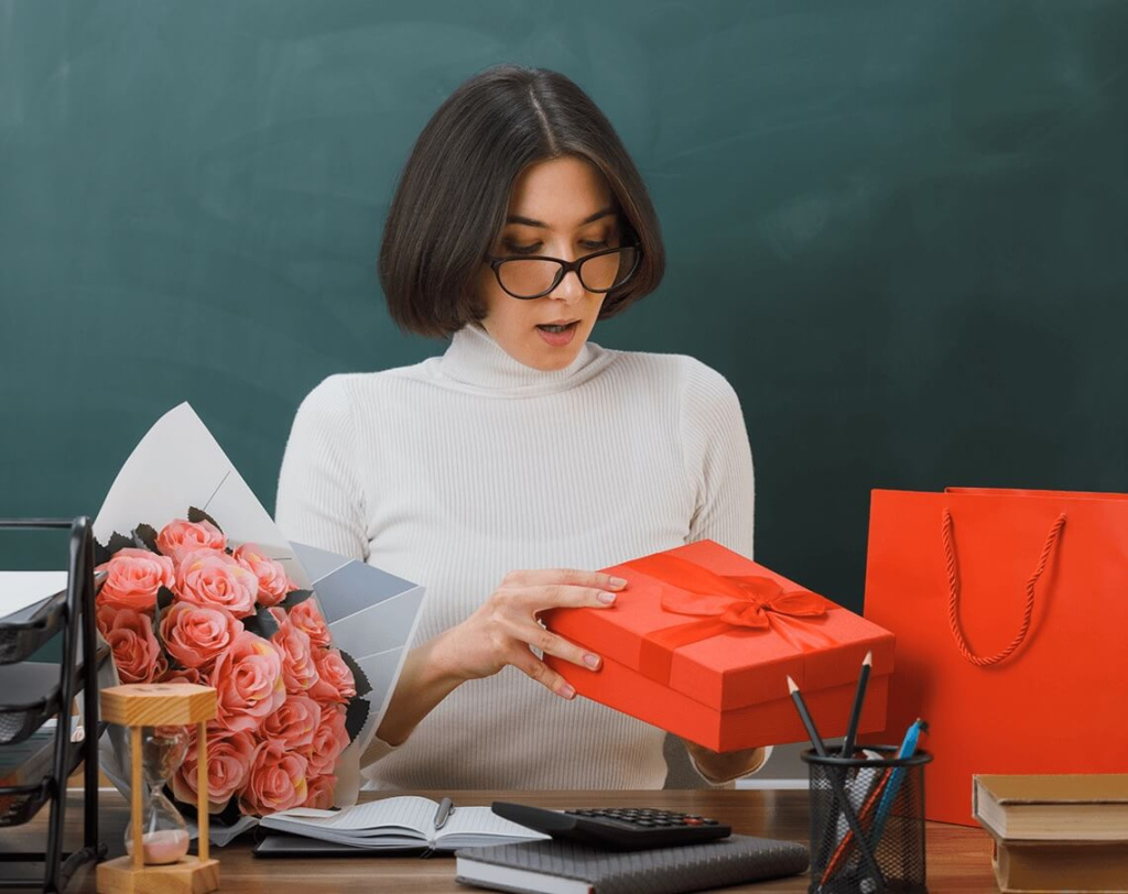 Help Students Find Perfect Teacher Gifts - Toolsy Blog